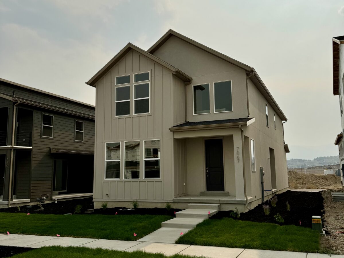 Quick Move-ins - Hillwood Homes